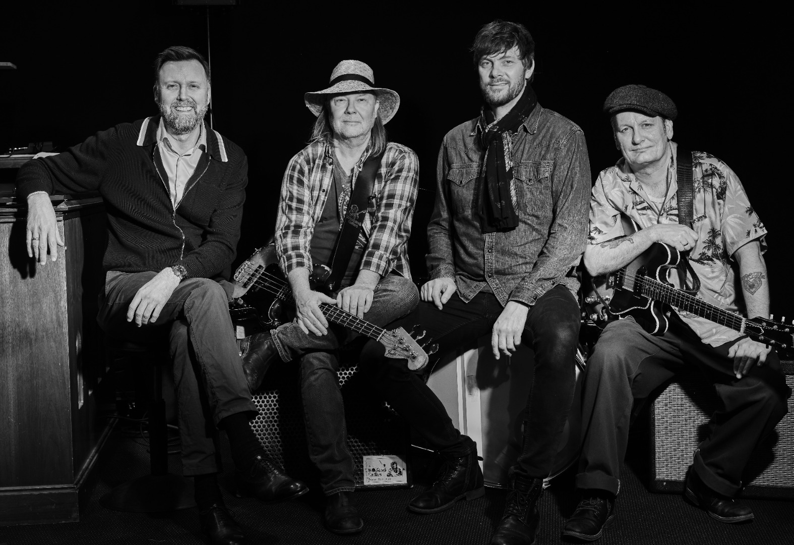 Nello & Helping Hand Blues Band | Pavillonen
